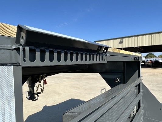 96"W GOOSENECK TANDEM AXLE HEAVY DUTY LOWBOY PIPE TOP UTILITY (FARM USE ...